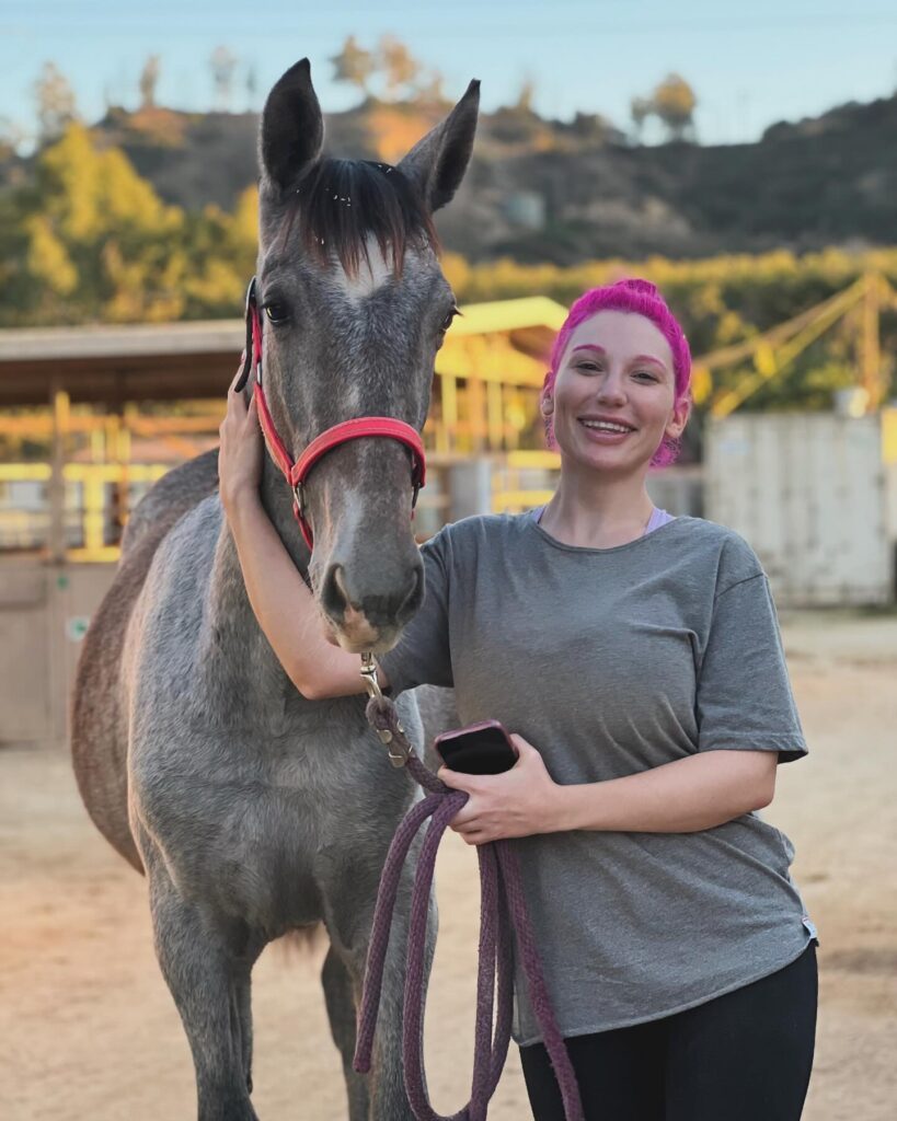 Lily Lou Bio, Age, Career, Net Worth, Height, Education, Boyfriend ...