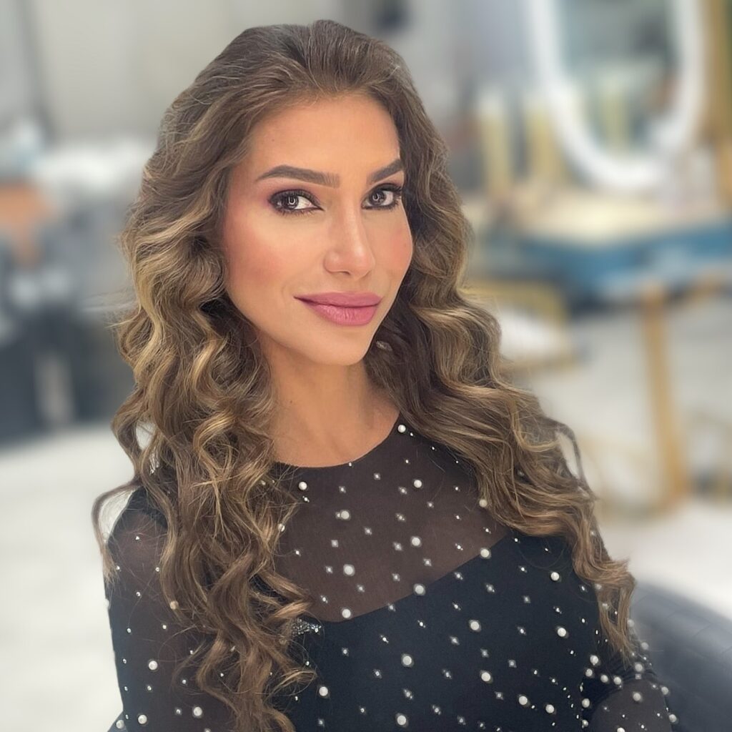 Vivian Taylor Bio, Age, Career, Net Worth, Height, Education, Boyfriend ...